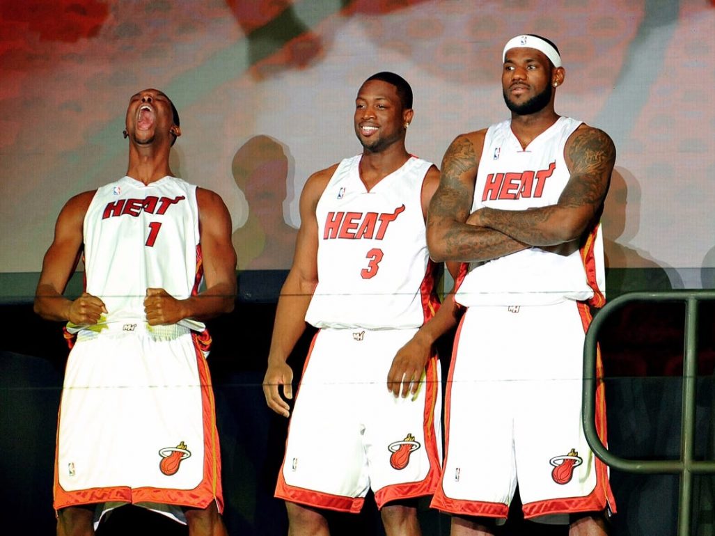 Champion God Flow: How Kanye West & LeBron James Rocked the 2010s ...